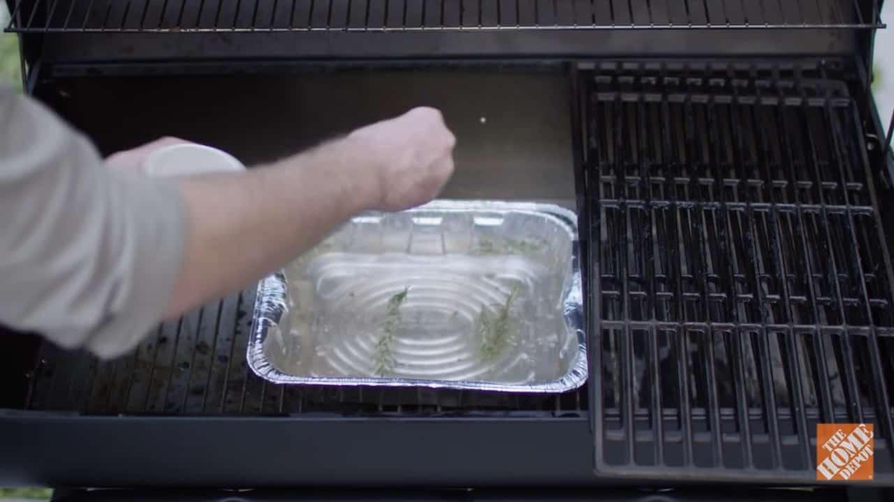How To Use A Smoker Grill In 8 Easy Steps (With Pictures) - Flame Gorilla